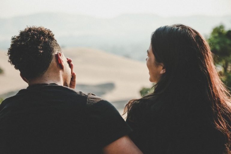 Non-binary dating: tips for cis straight folks | Minka Guides